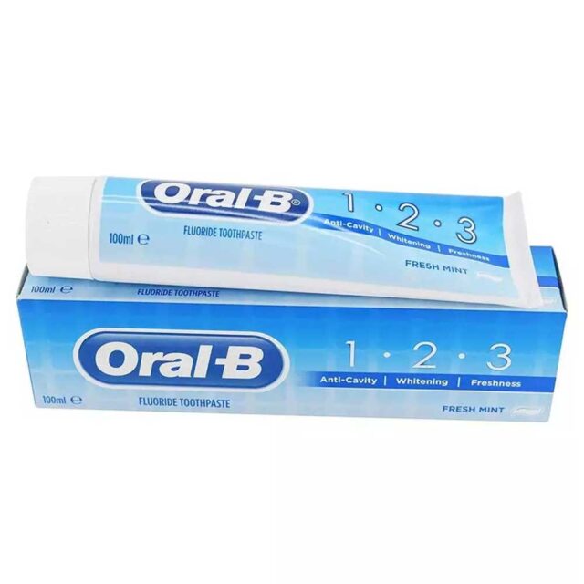 Colgate Anti Tartar + Whitening Toothpaste 100ml | Sinin